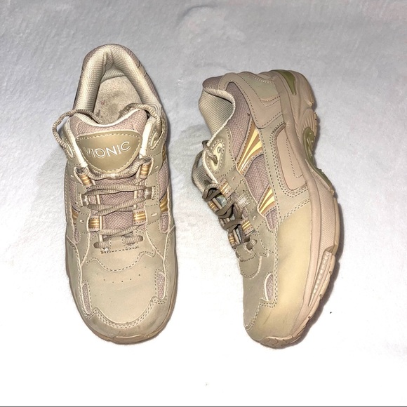 Vionic | Shoes | Vionic Walker Classic Sneakers | Poshmark
